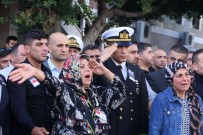 Sehit Annesi Oglunu Asker Selami Ile Ugurladi